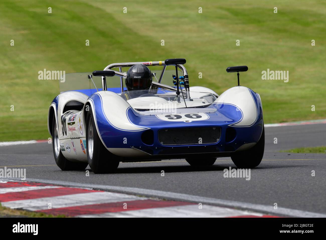 John Spiers, Nigel Greensall, McLaren M1B, Masters Sports Car Legends ...