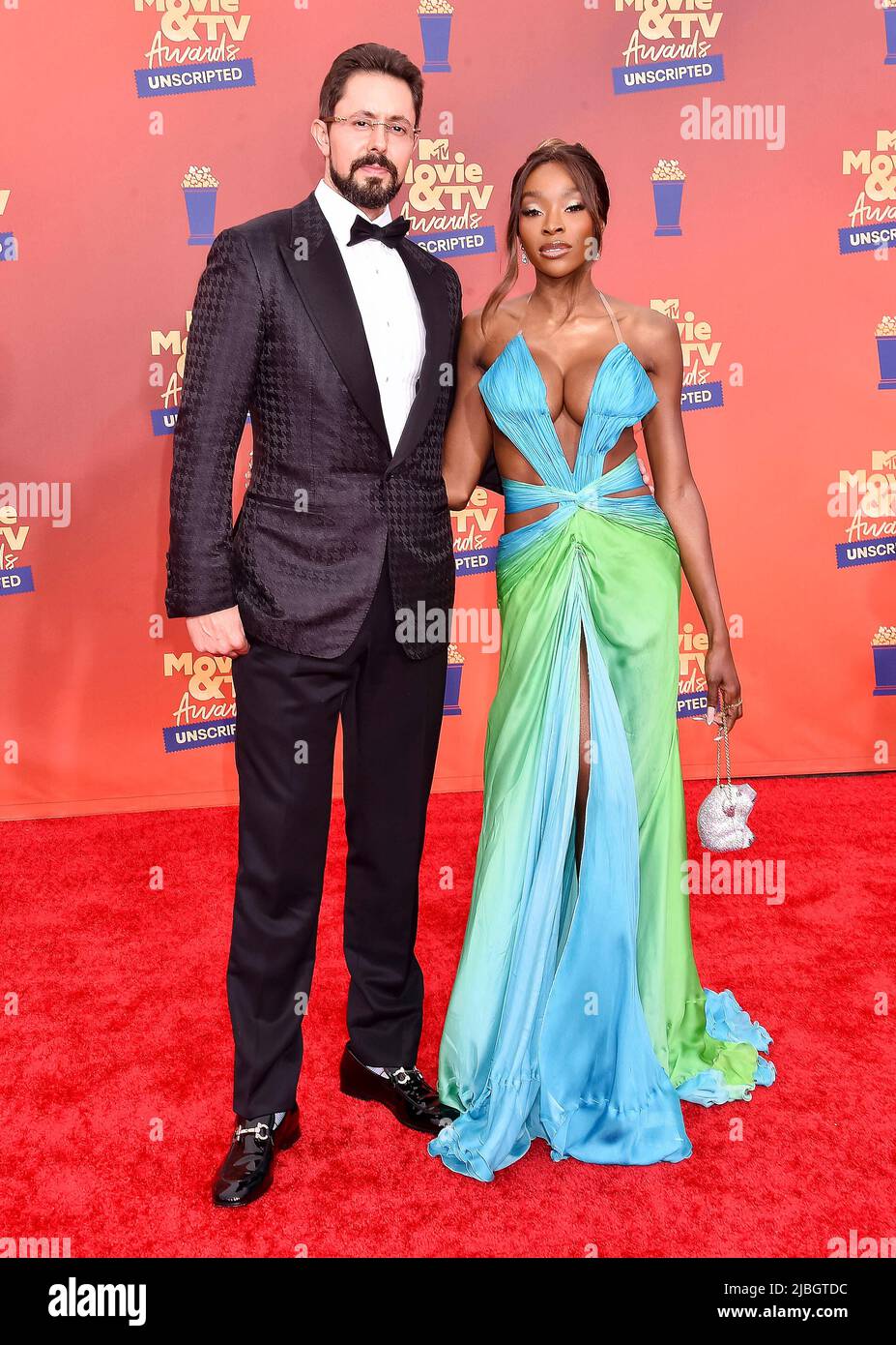 Jeff Lazkani and Chelsea Lazkani attend the 2022 MTV Movie and TV ...