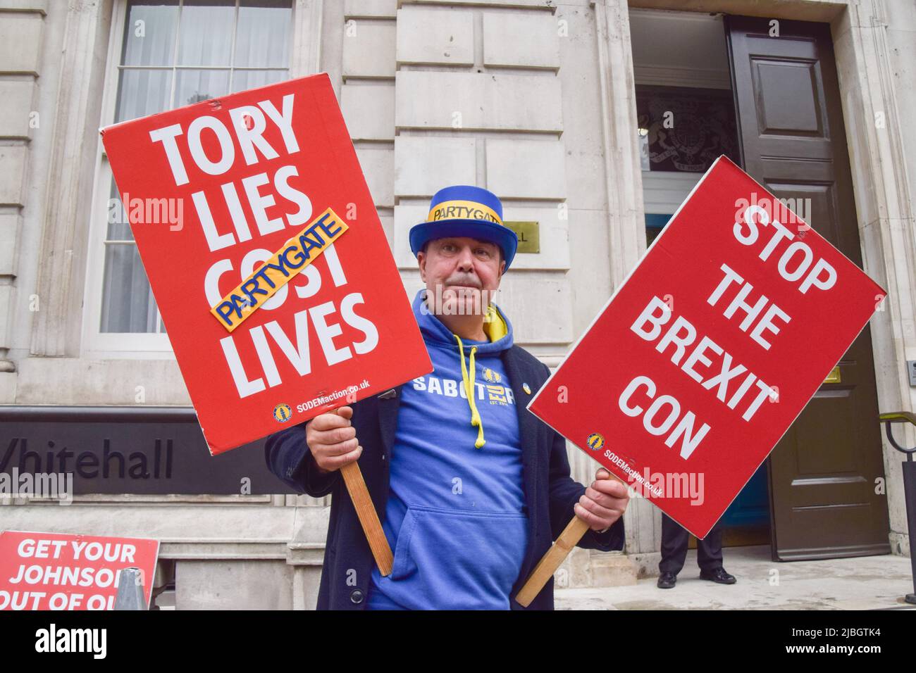 London, UK. 6th June 2022. Anti-Brexit activist Steve Bray outside the ...