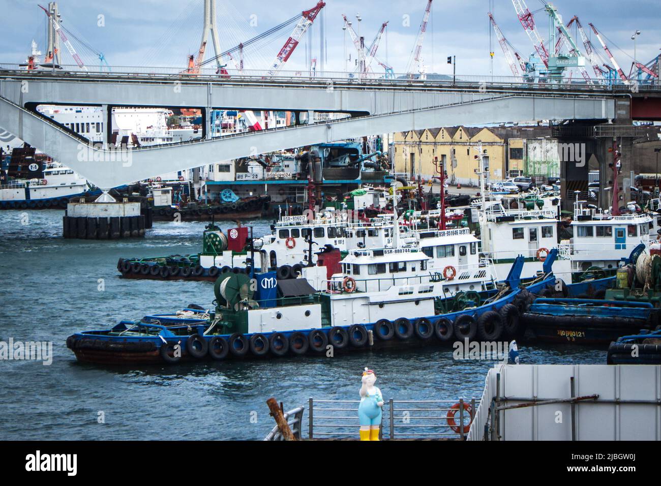 Port busan in cloudy hi-res stock photography and images - Alamy