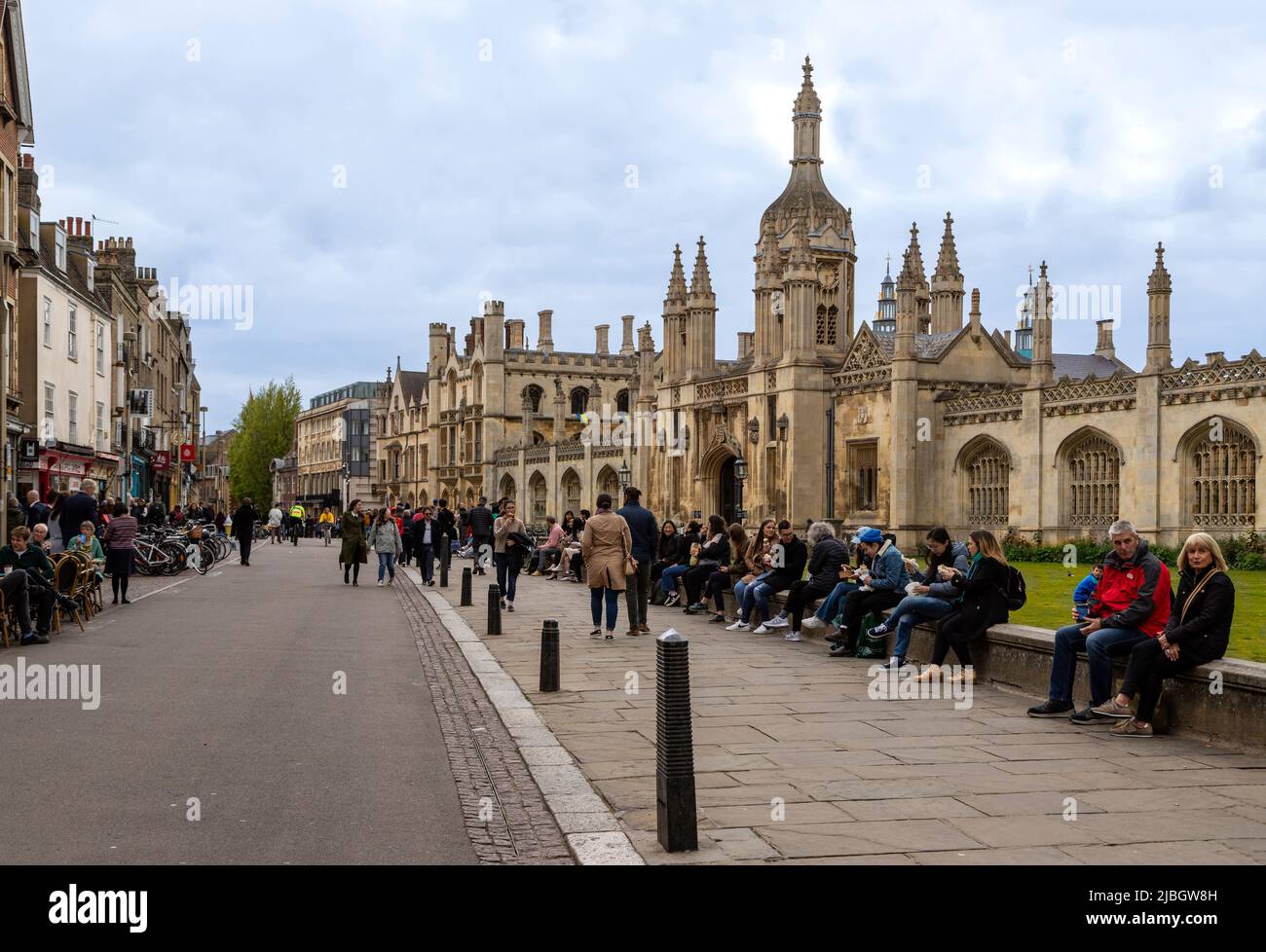 Graduation Day in Cambridge, which attracts lots of spectators waiting ...