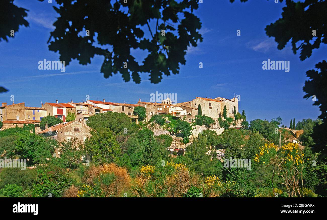 Picturesque medieval perched village of Le Castellet in the Var Stock ...