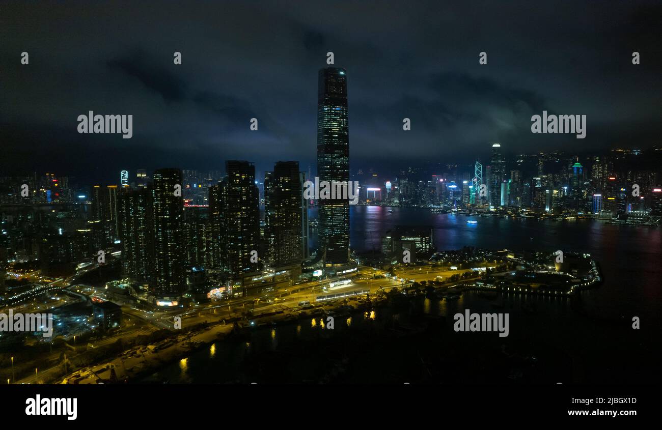 Kowloon waterfront hi-res stock photography and images - Alamy