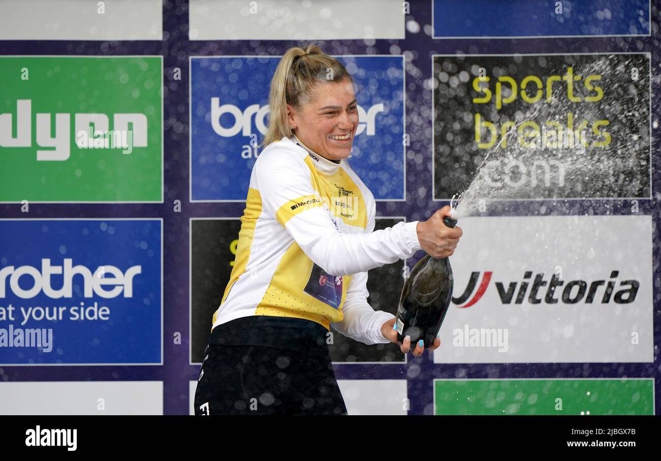 Clara Copponi of FDJ Nouvelle-Aquitaine Futuroscope wearing the leader ...