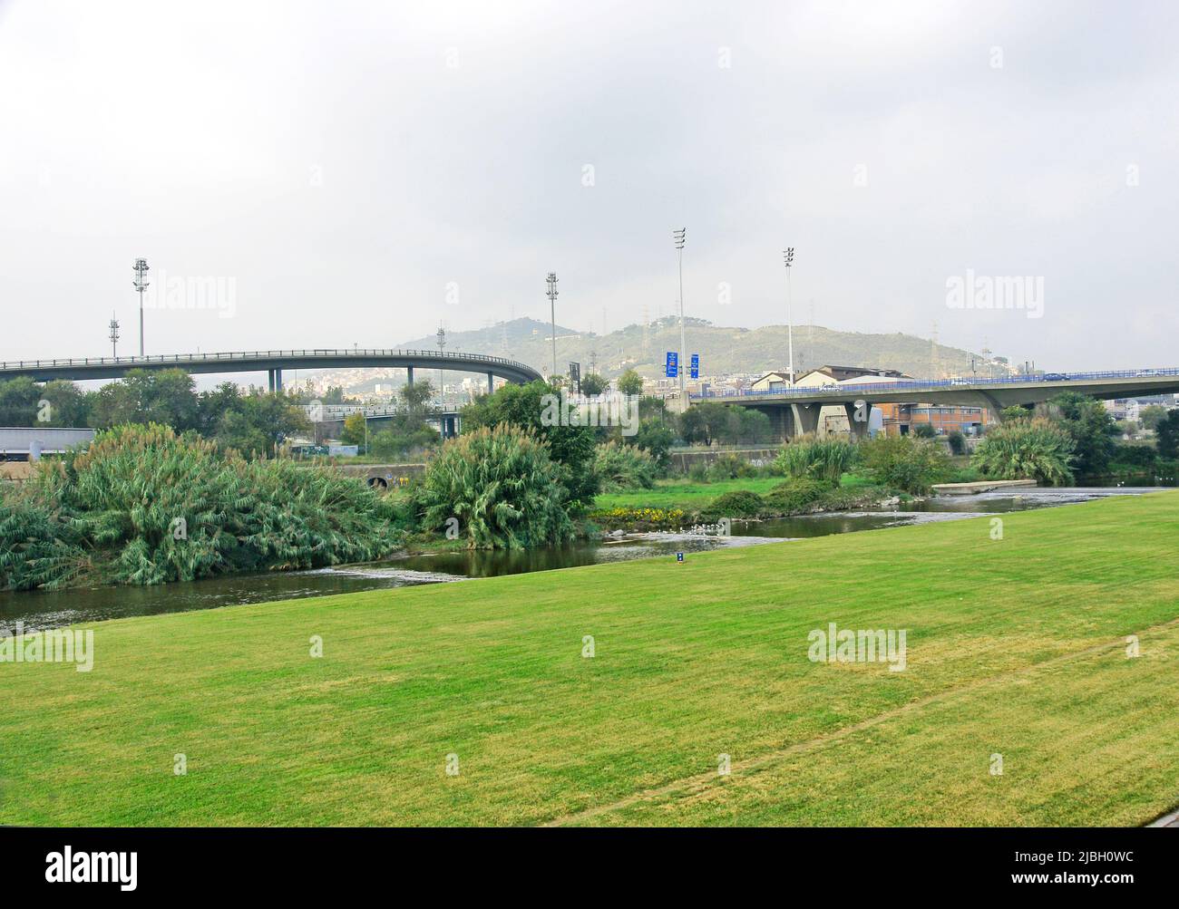 Besos river park hi-res stock photography and images - Alamy