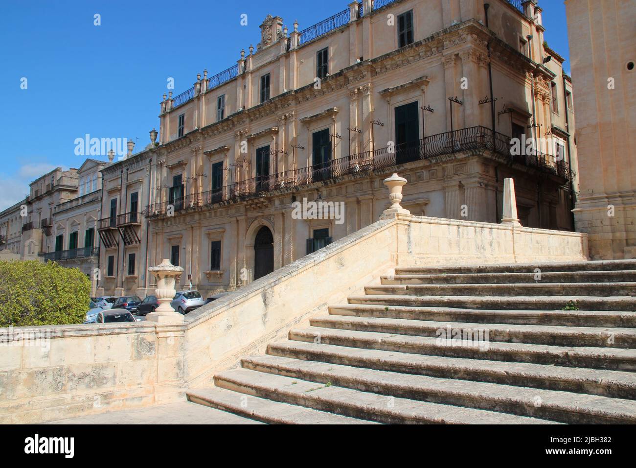 baroque (?) palace (landolina) in noto in sicily (italy Stock Photo - Alamy