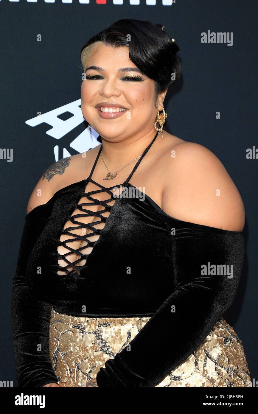 Doris munoz hi-res stock photography and images - Alamy