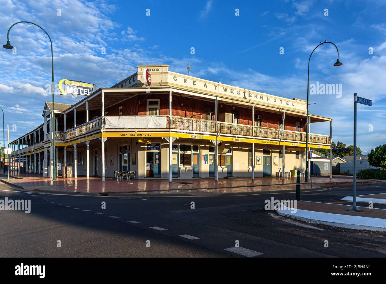 The Great Western Hotel on Marshall Street in Cobar, New South Wales ...