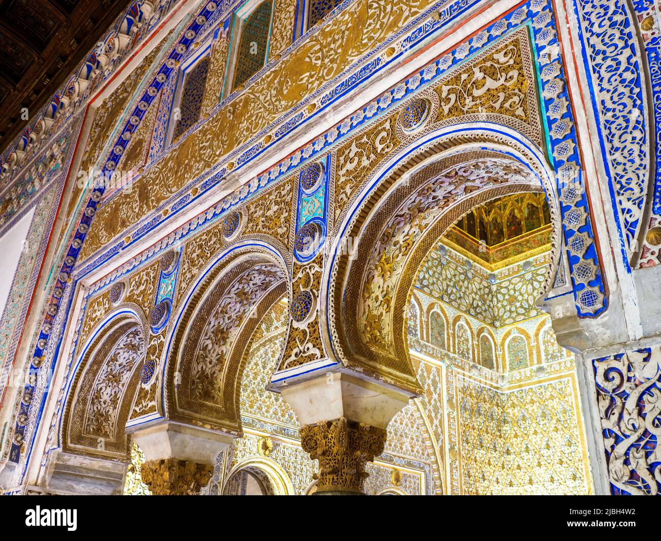 Techo mudéjar hi-res stock photography and images - Alamy