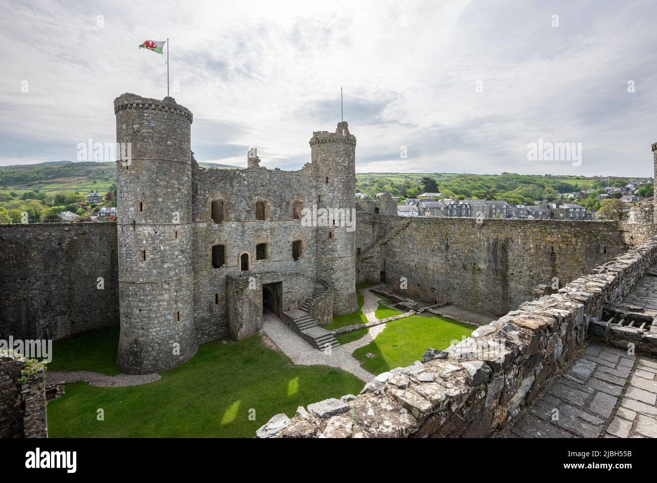 The gatehouse and inner courtyard at Harlech Castle, Gwynedd, North ...