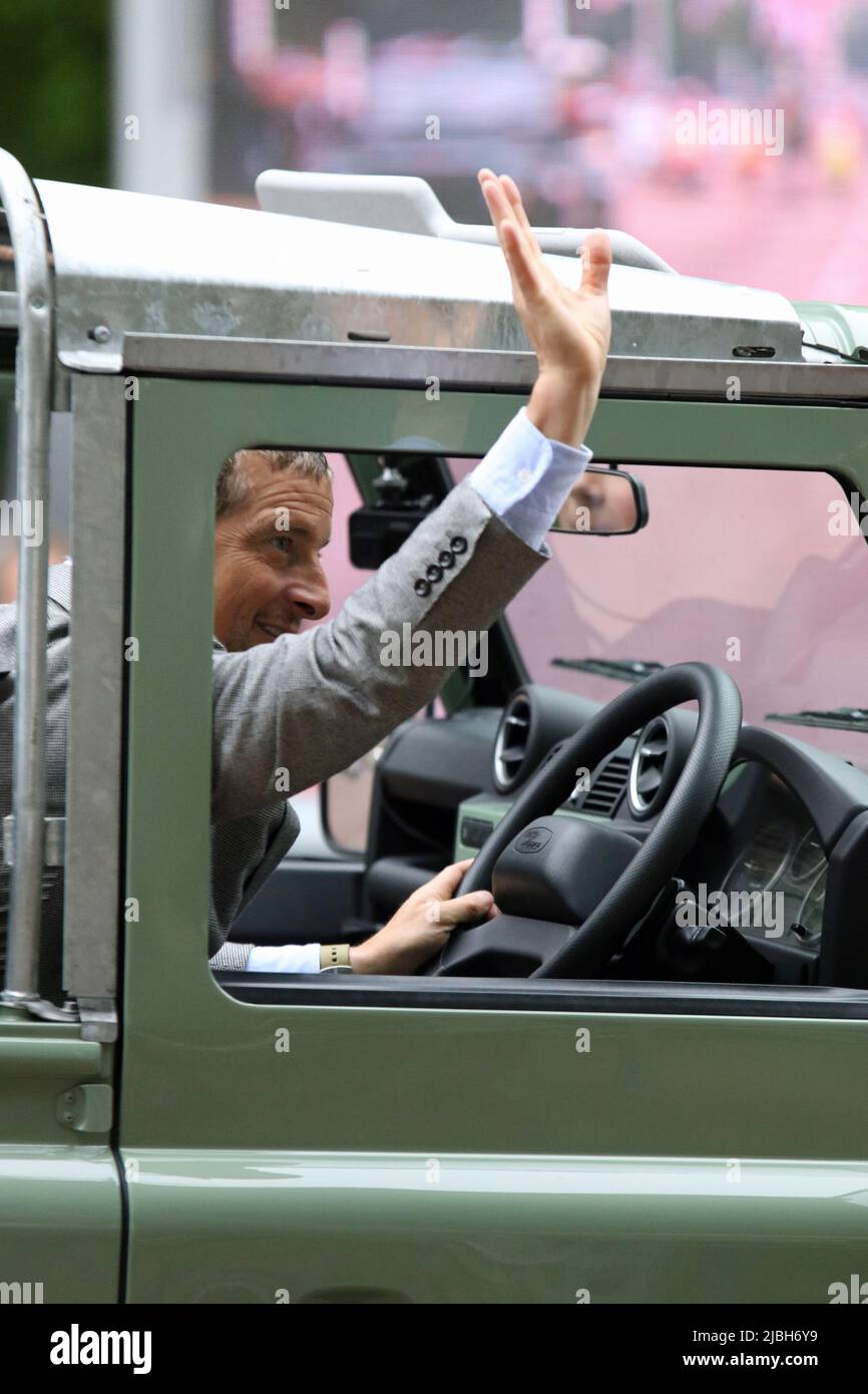 Edward Michael " Bear " Grylls OBE a British adventurer, writer ...