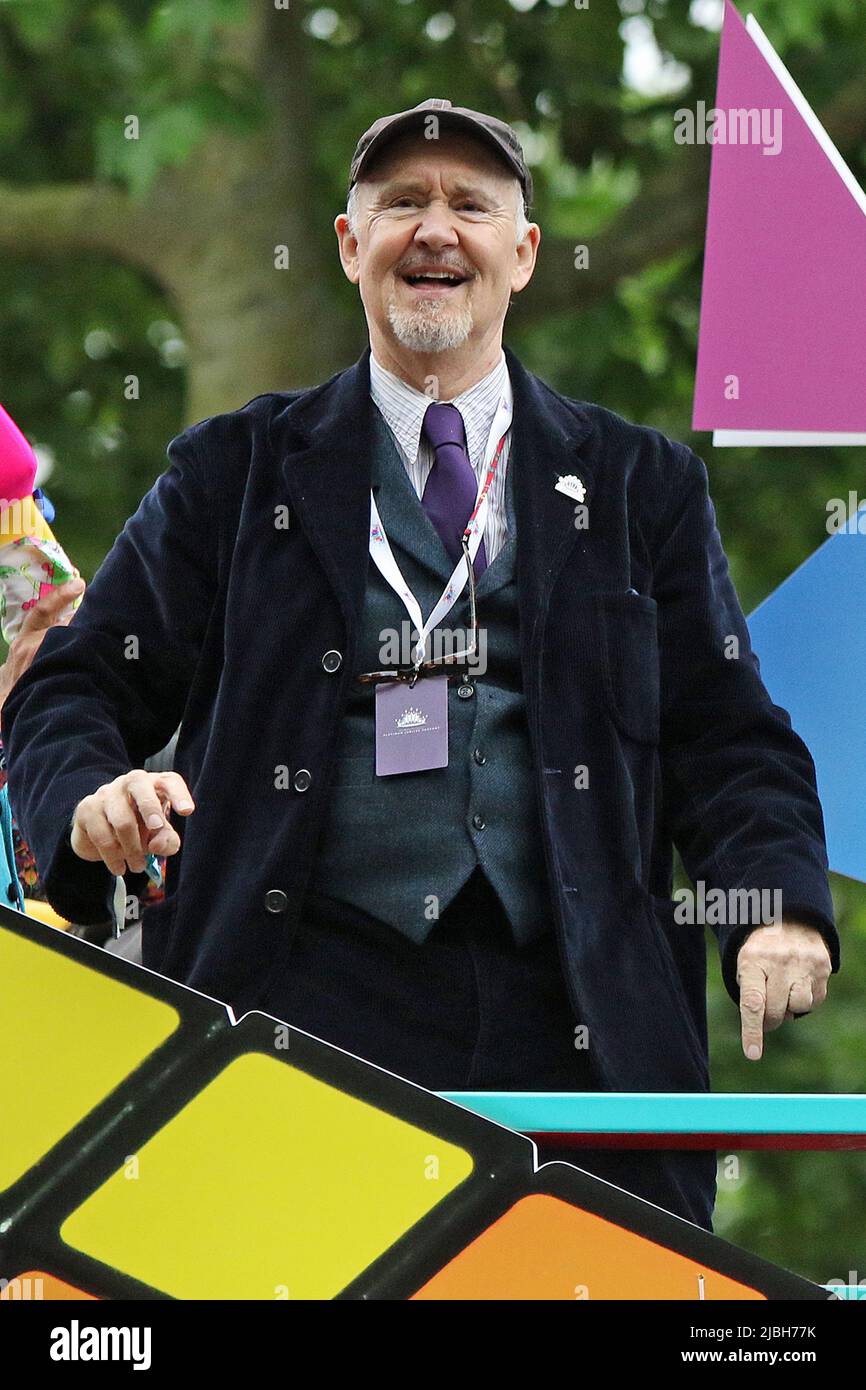 Nigel planer the young ones hi-res stock photography and images - Alamy