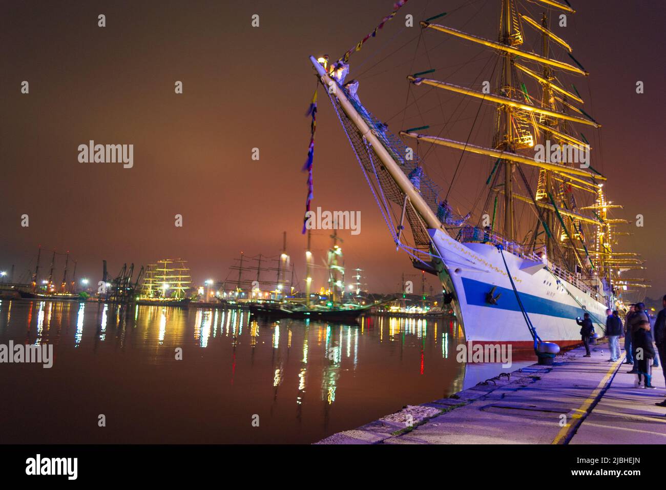 Spectacular illuminated sailing ships of Tall ships Regatta 2014 ...