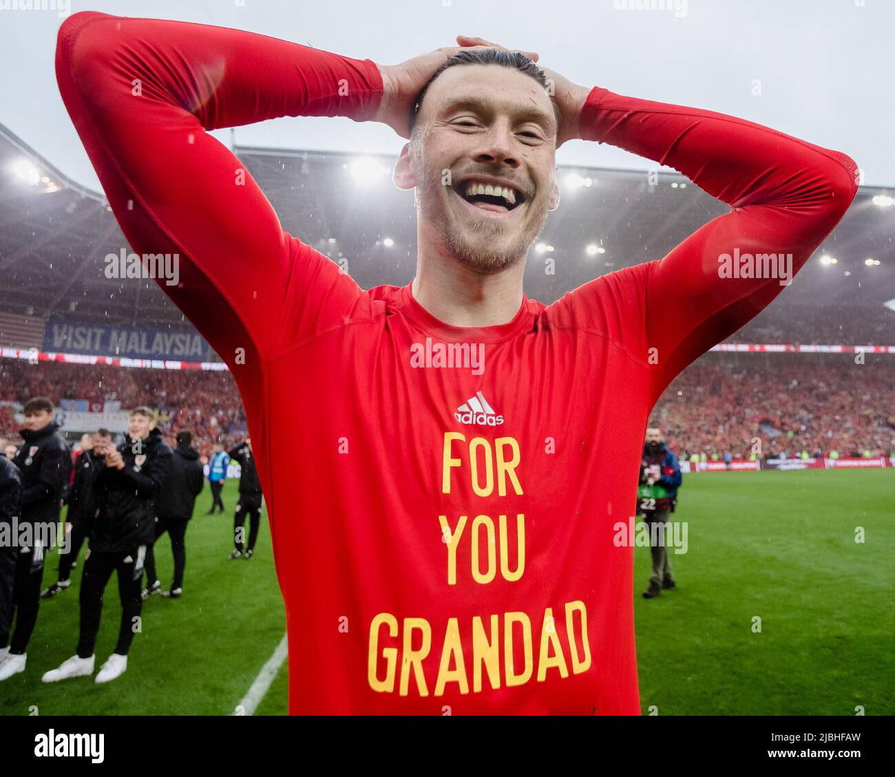 CARDIFF, WALES - 05 JUNE 2022: Wales' Kieffer Moore celebrates after ...