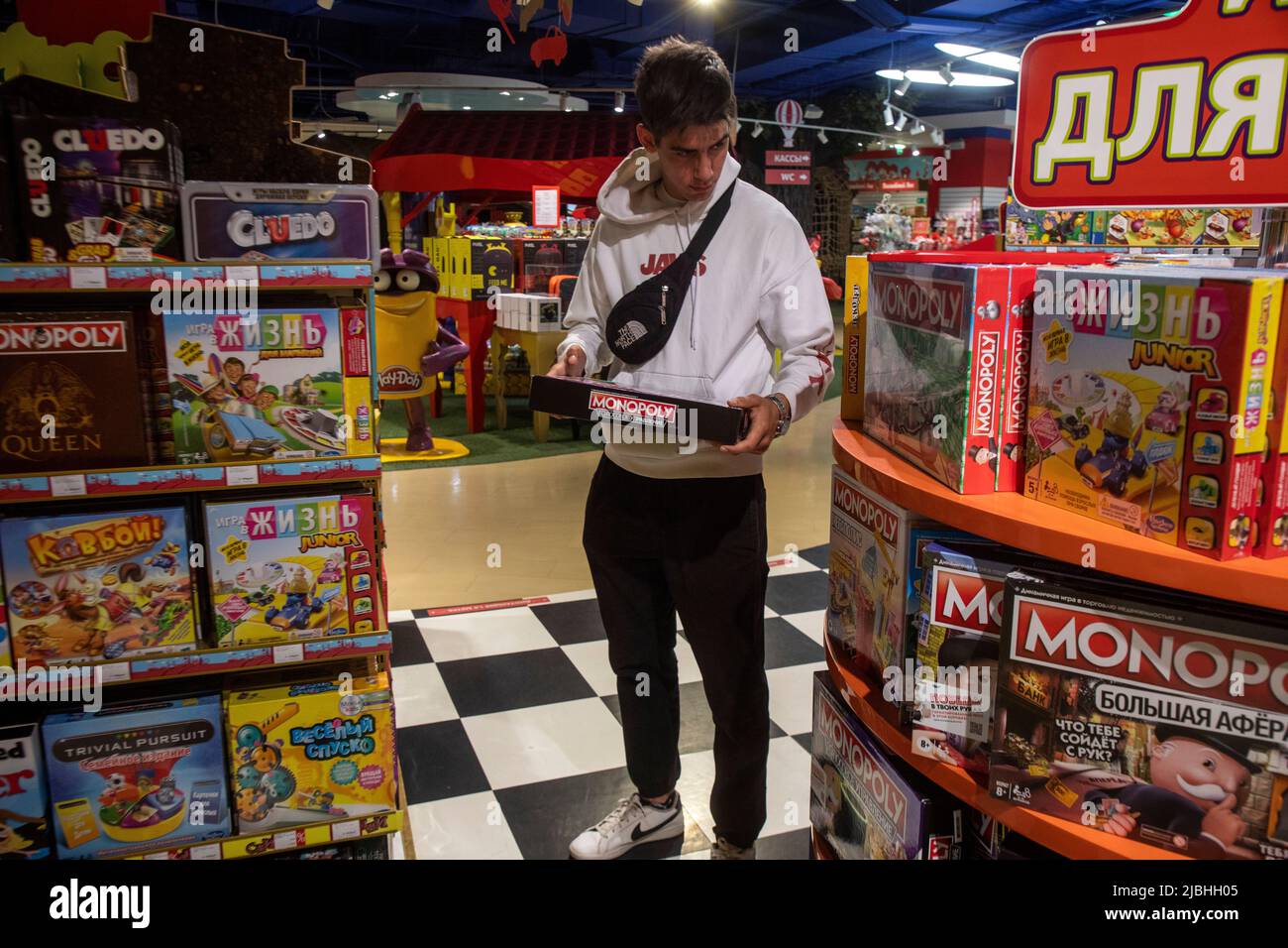 Moscow, Russia. 5th of June, 2022. A visitor chooses a board games in ...