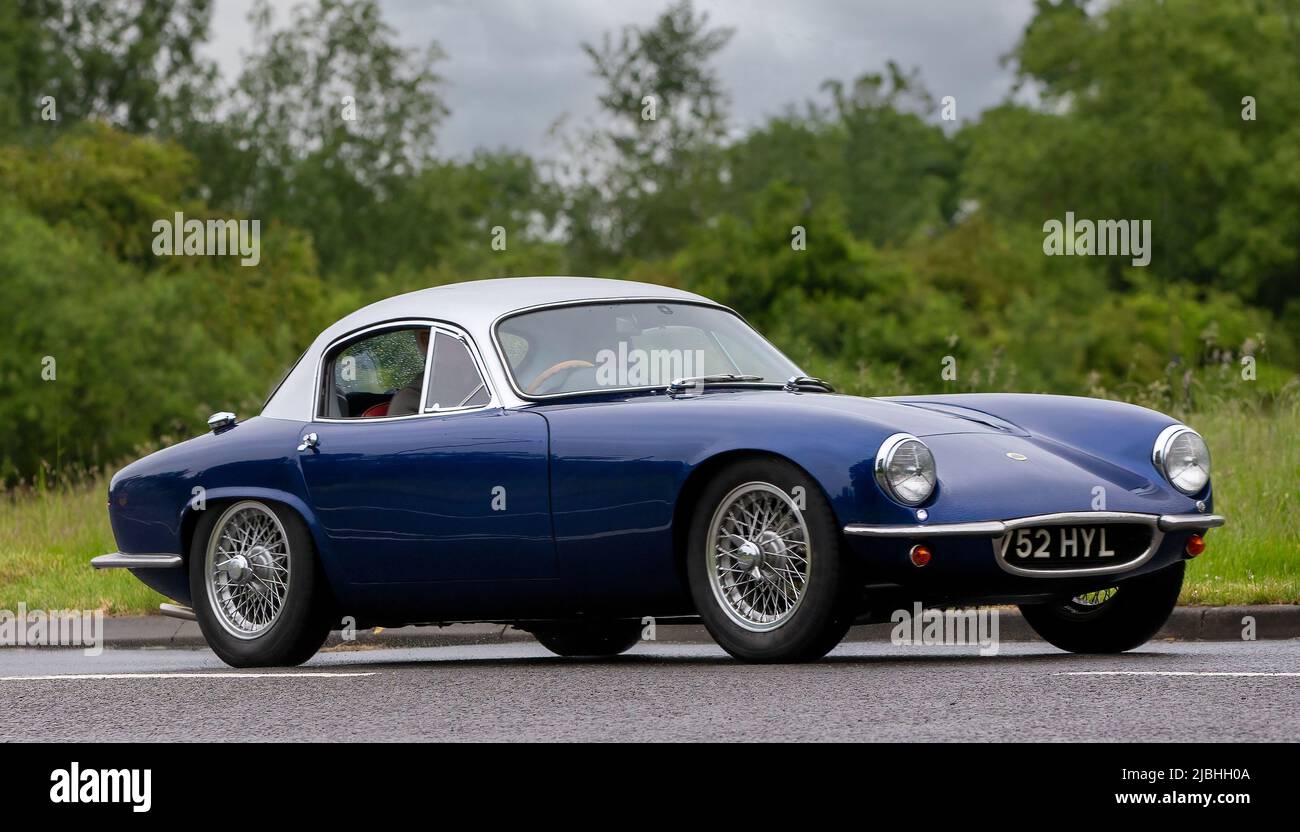 Super sport vehicle hi-res stock photography and images - Alamy