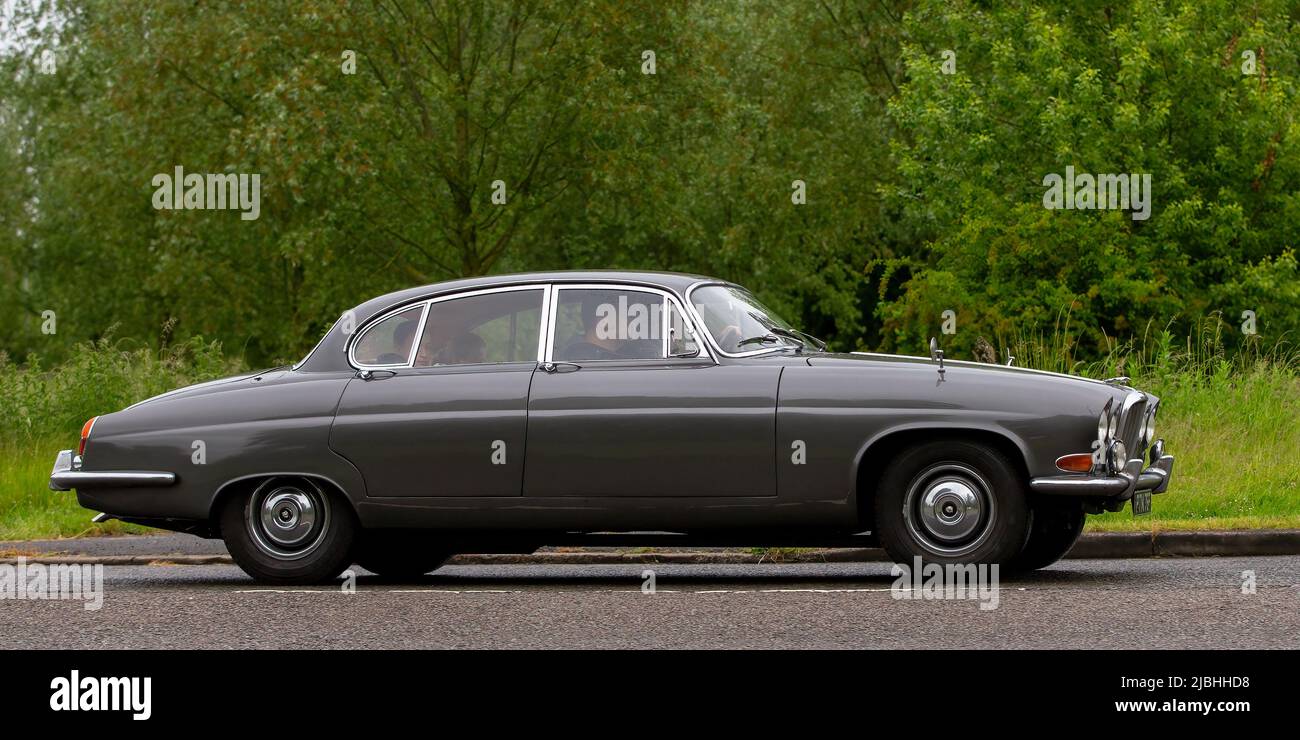 1968 5000 cc Jaguar XJ Stock Photo - Alamy
