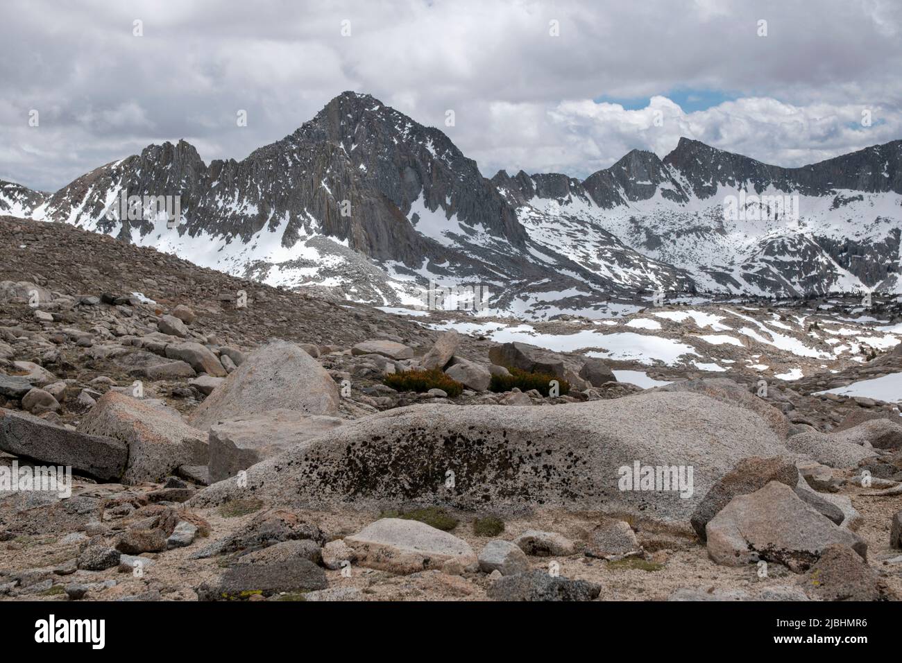 Sierra nevada bishop pass trail hi-res stock photography and images - Alamy