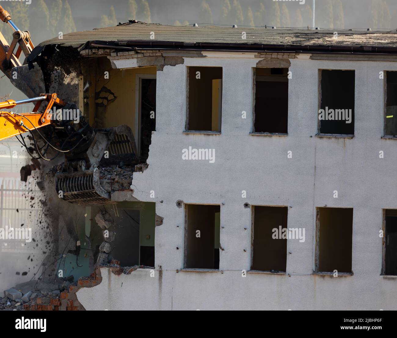 Close up excavator bucket demolishing hi-res stock photography and ...