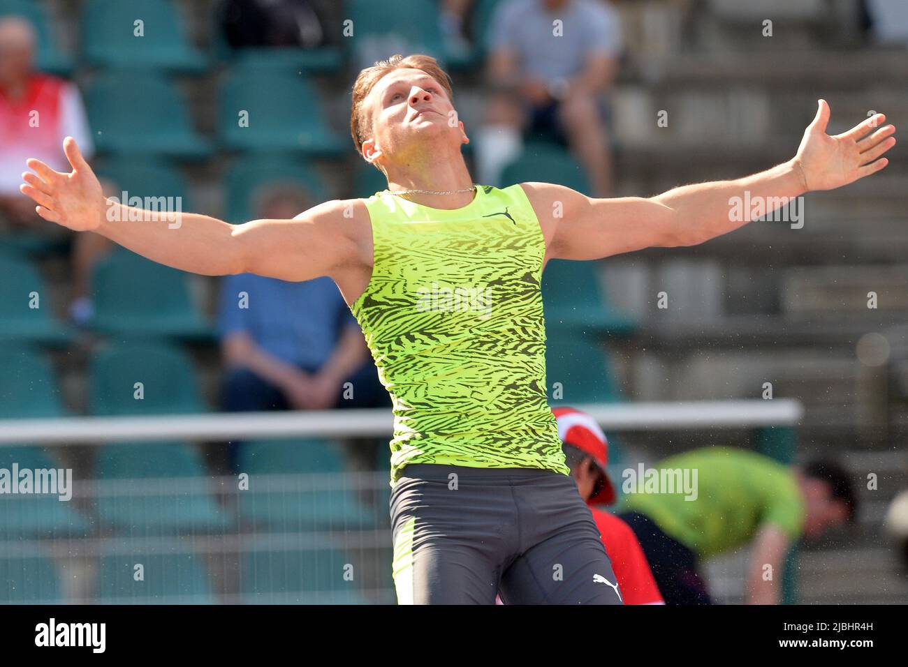 Thibaut collet hi-res stock photography and images - Alamy