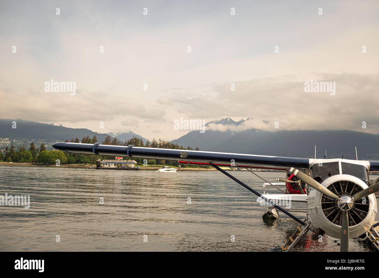Views from a Vancouver harbour from a DHC-3 de Havilland Turbine Single ...
