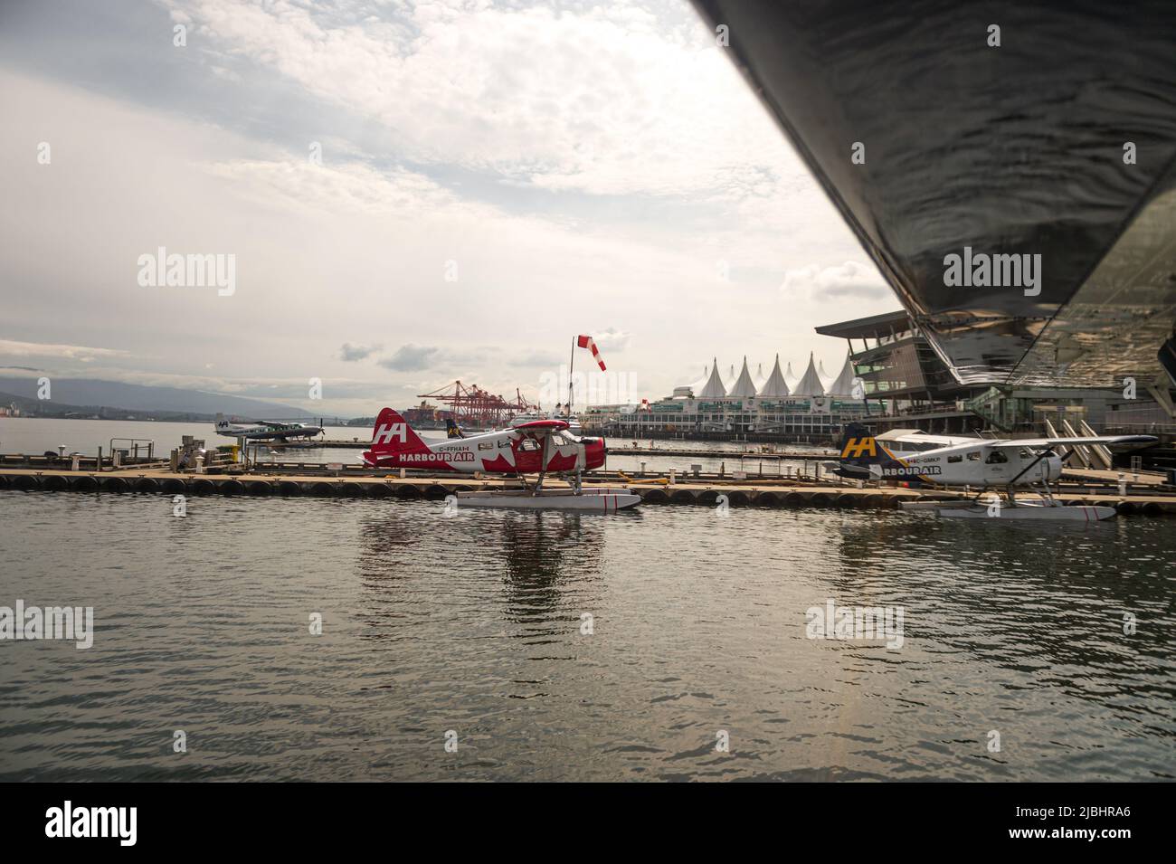 Views from a Vancouver harbour from a DHC-3 de Havilland Turbine Single ...