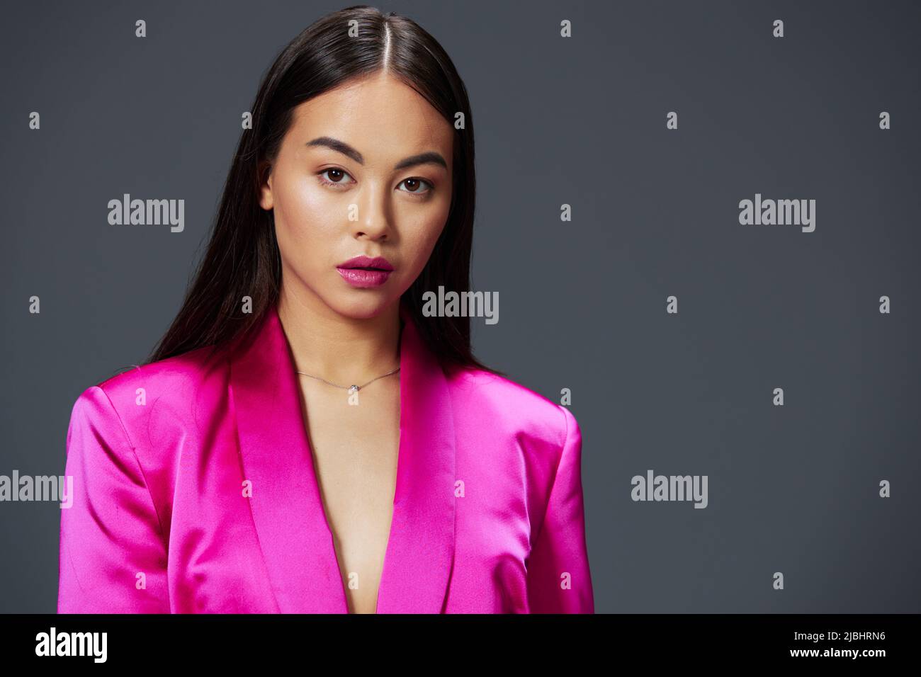 Glamorous model portraits hi-res stock photography and images - Alamy