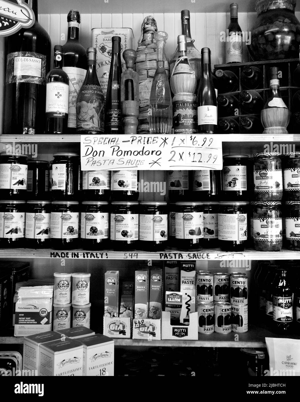 Molinari Delicatessen is a landmark Italian-American deli in the North ...