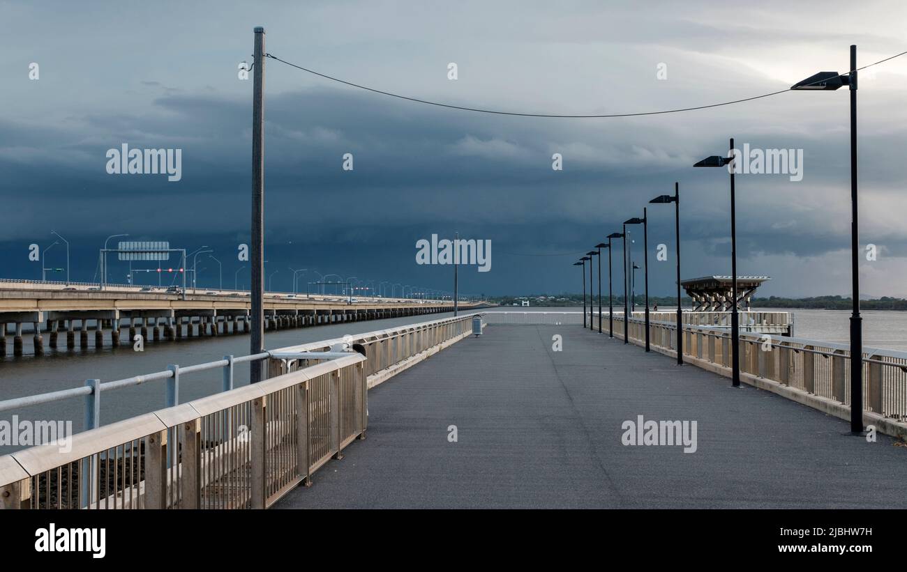 Storm rolling in over Brisbane Stock Photo - Alamy
