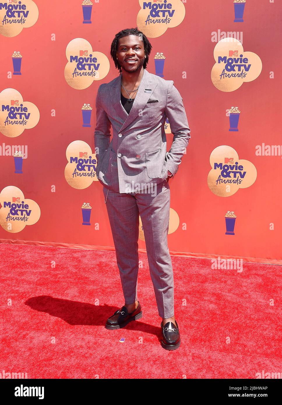 SANTA MONICA, CA - JUNE 05: Dometi Pongo attends the 2022 MTV Movie ...