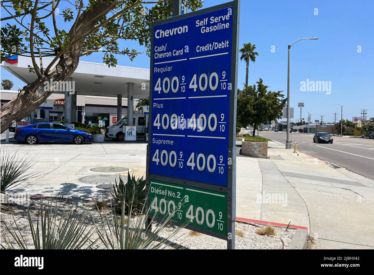 Supreme diesel fuel at chevron station hi-res stock photography and ...