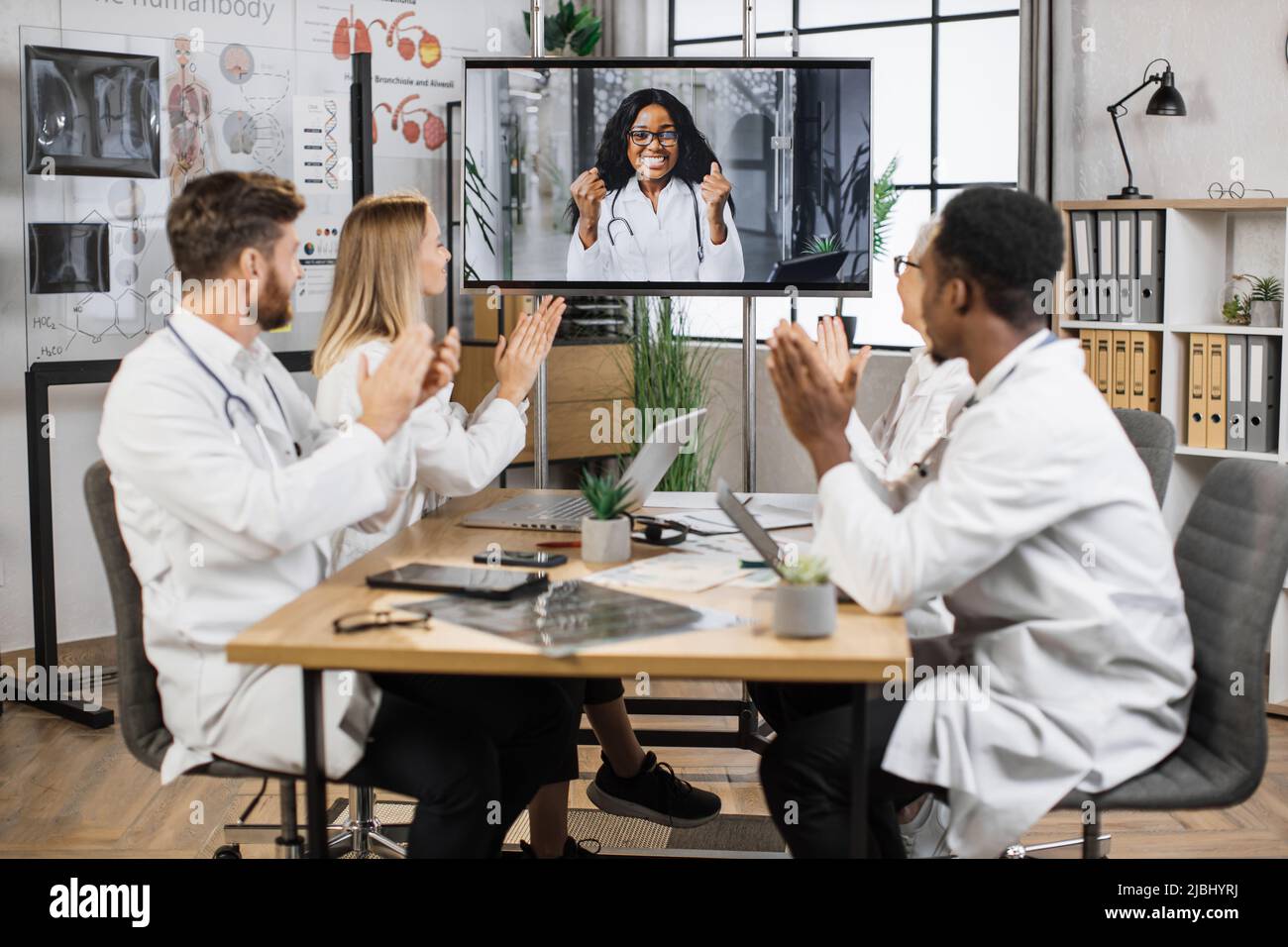 Presentation clapping monitor healthcare hi-res stock photography and ...