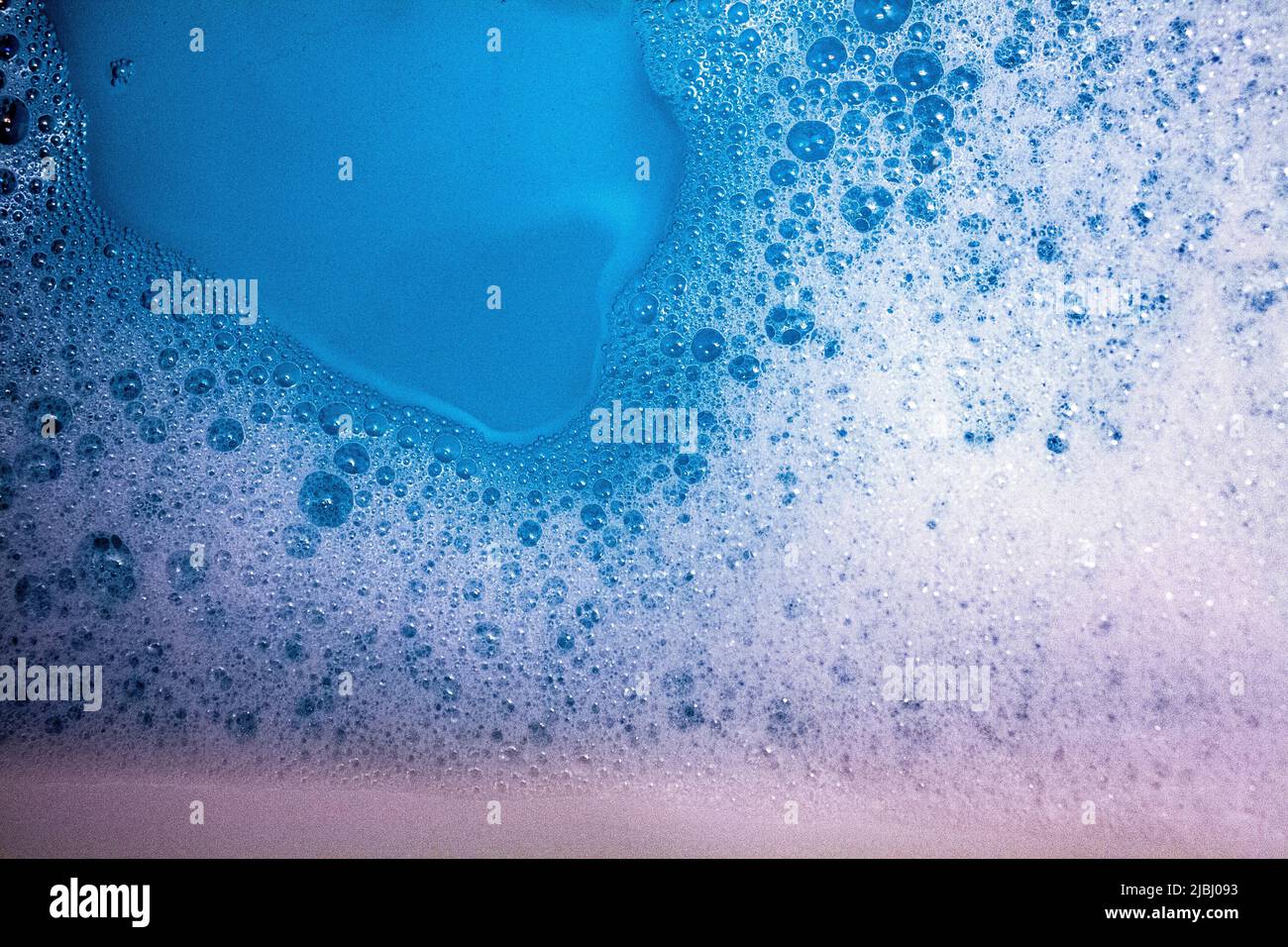 Fabric, Dye, Water and Bubbles Stock Photo - Alamy
