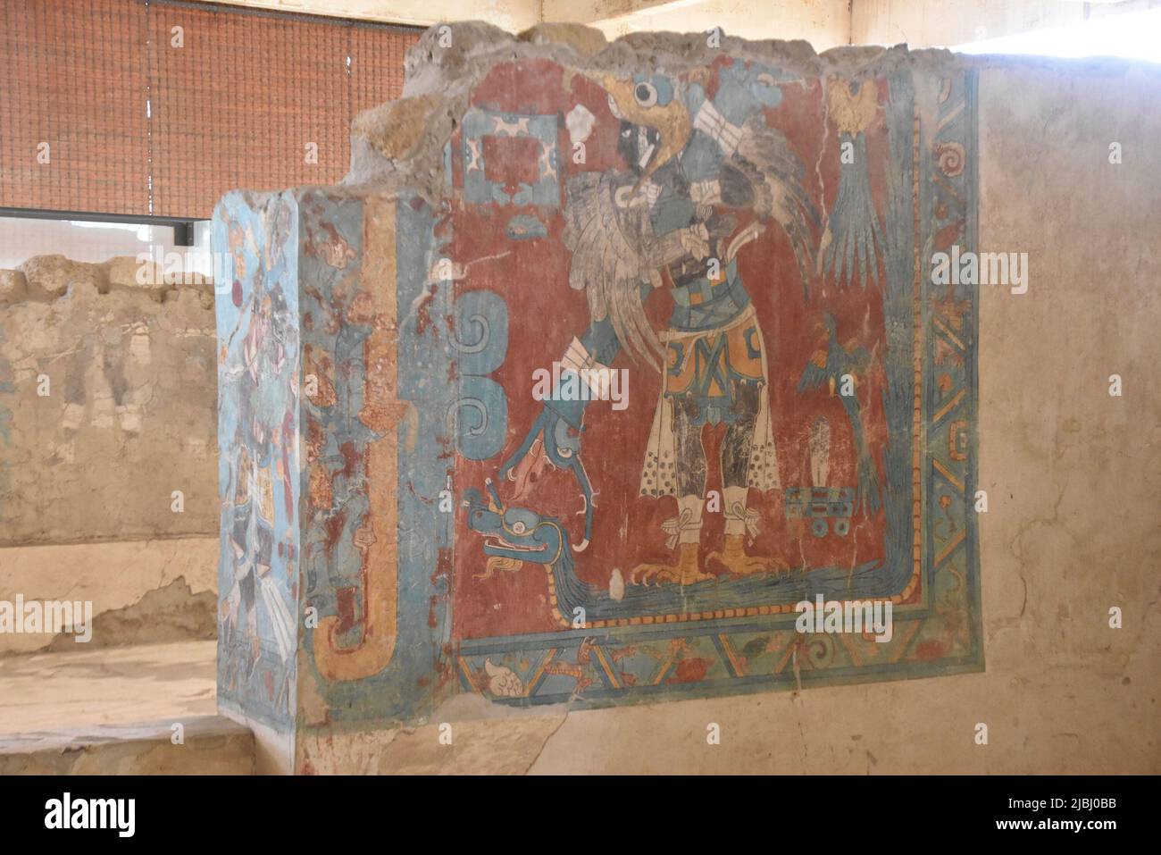 Olmec pyramid hi-res stock photography and images - Alamy