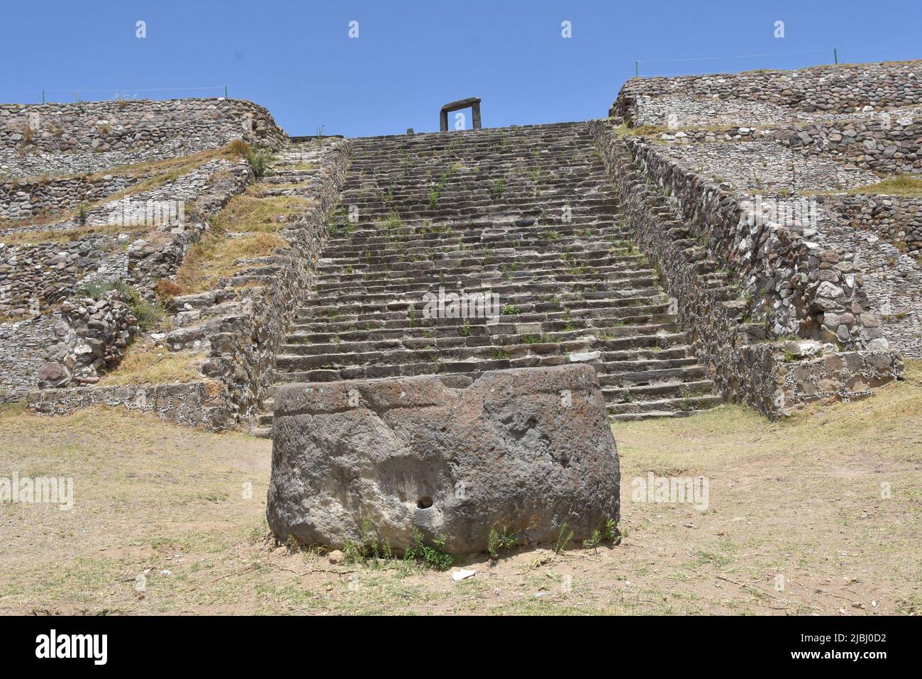 Piramide de los flores hi-res stock photography and images - Alamy