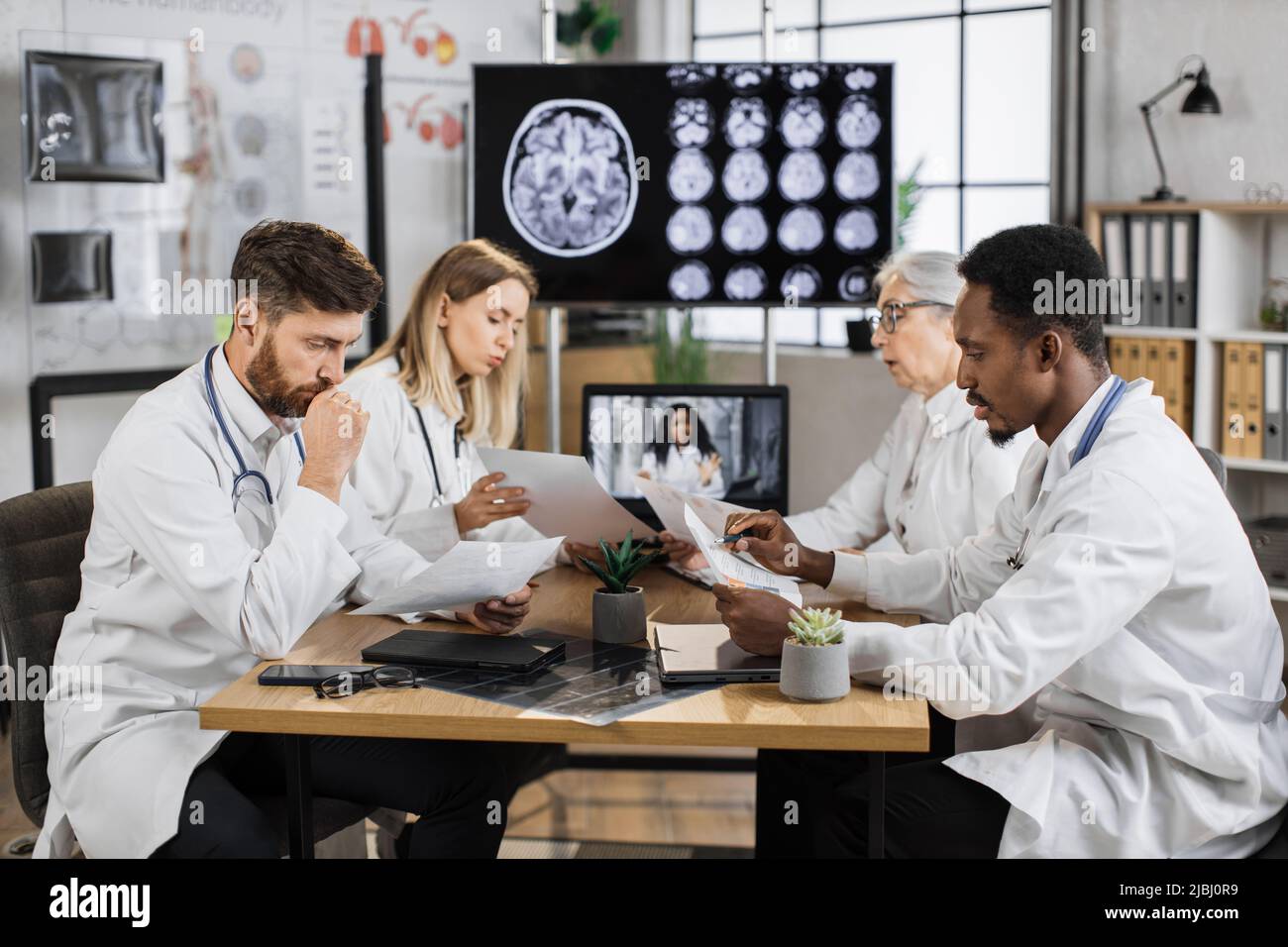 Teamwork of diverse neuroscientists sharing lists with researchings ...