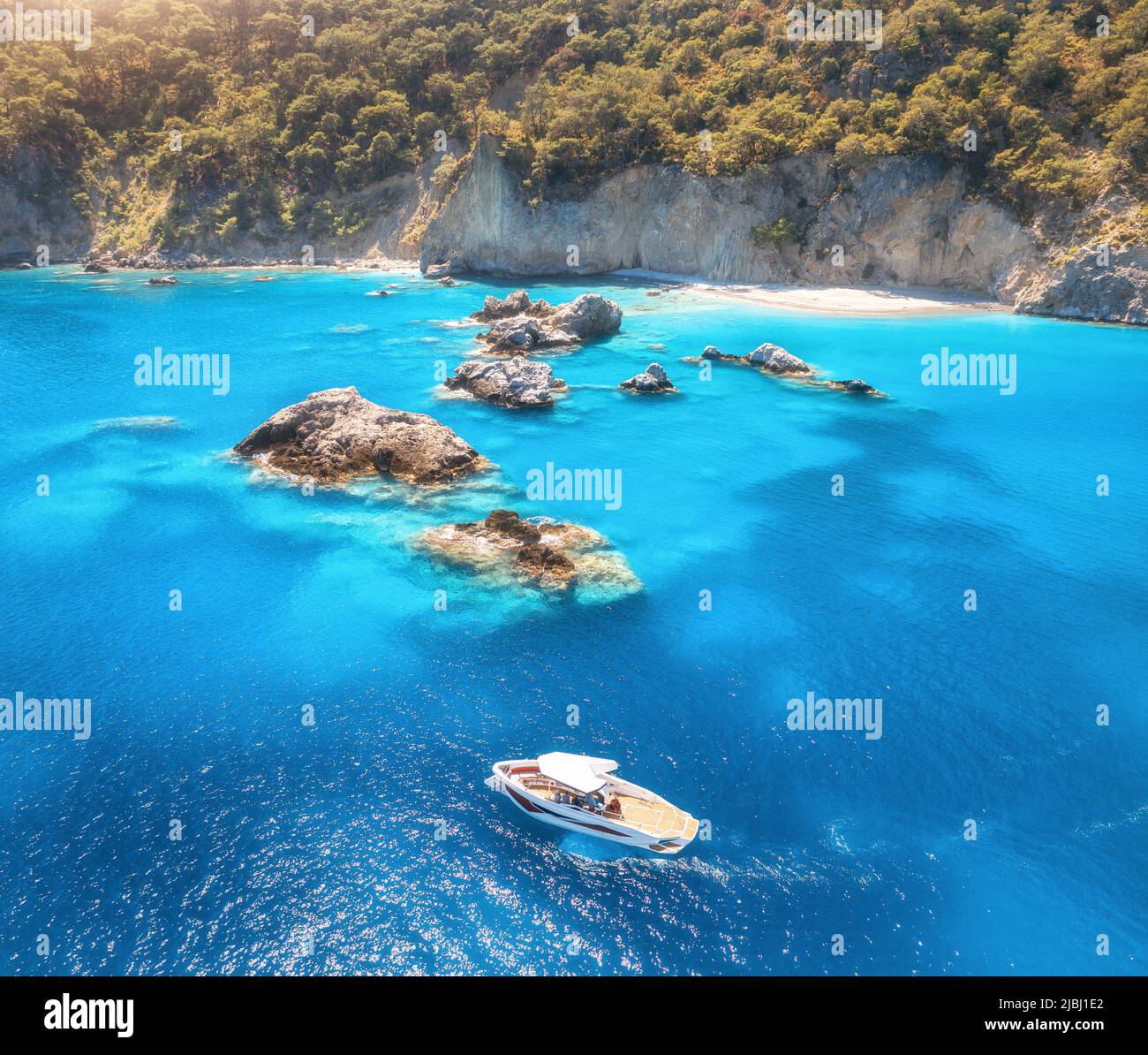 Speed boat in the mediterranean sea hi-res stock photography and images ...