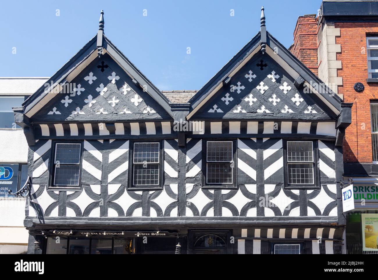 16th century the three squires town house timber franed ancient hi-res ...