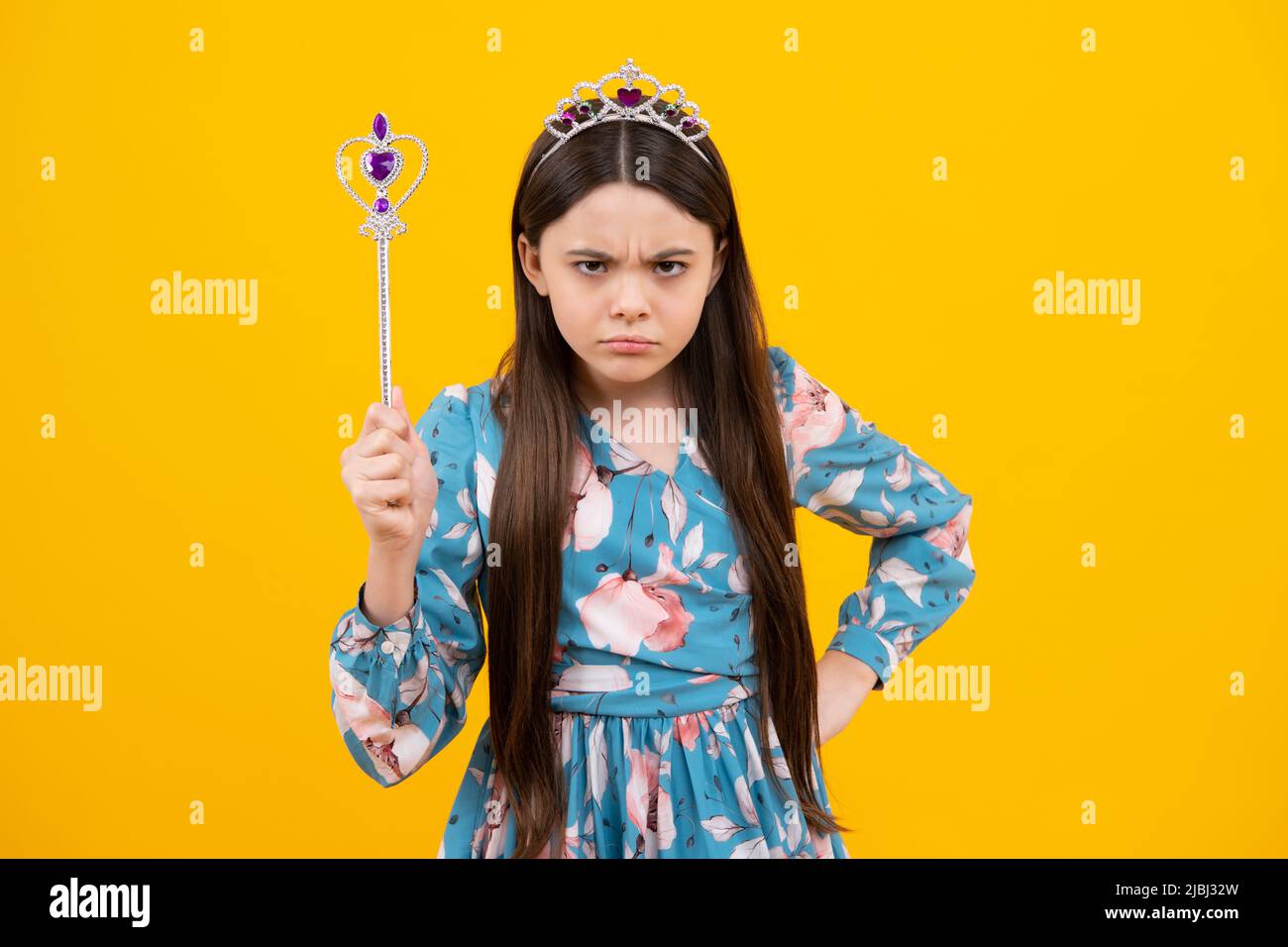 Unhappy queen hi-res stock photography and images - Alamy