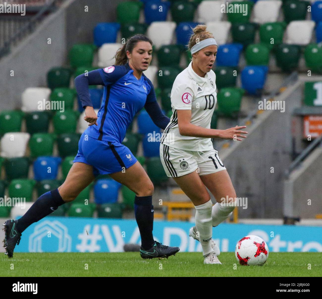 Laura freigang hi-res stock photography and images - Alamy