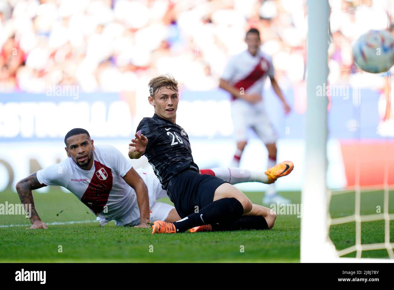 Niko Kirwan of New Zealand and Alexander Callens of Peru during the ...