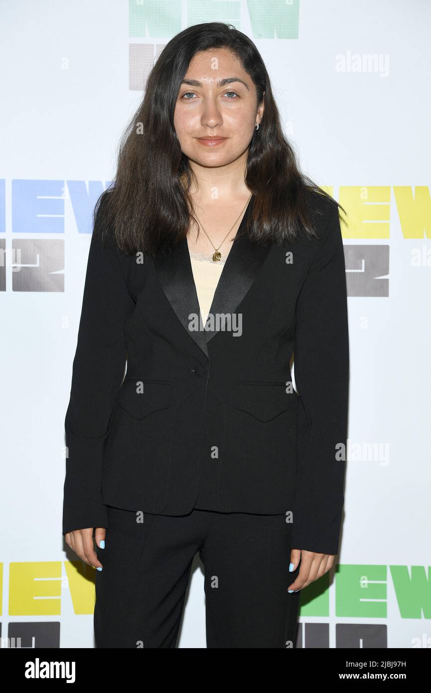 Elizabeth Shvarts attends the New 42 “Find Your Light” Gala at the ...