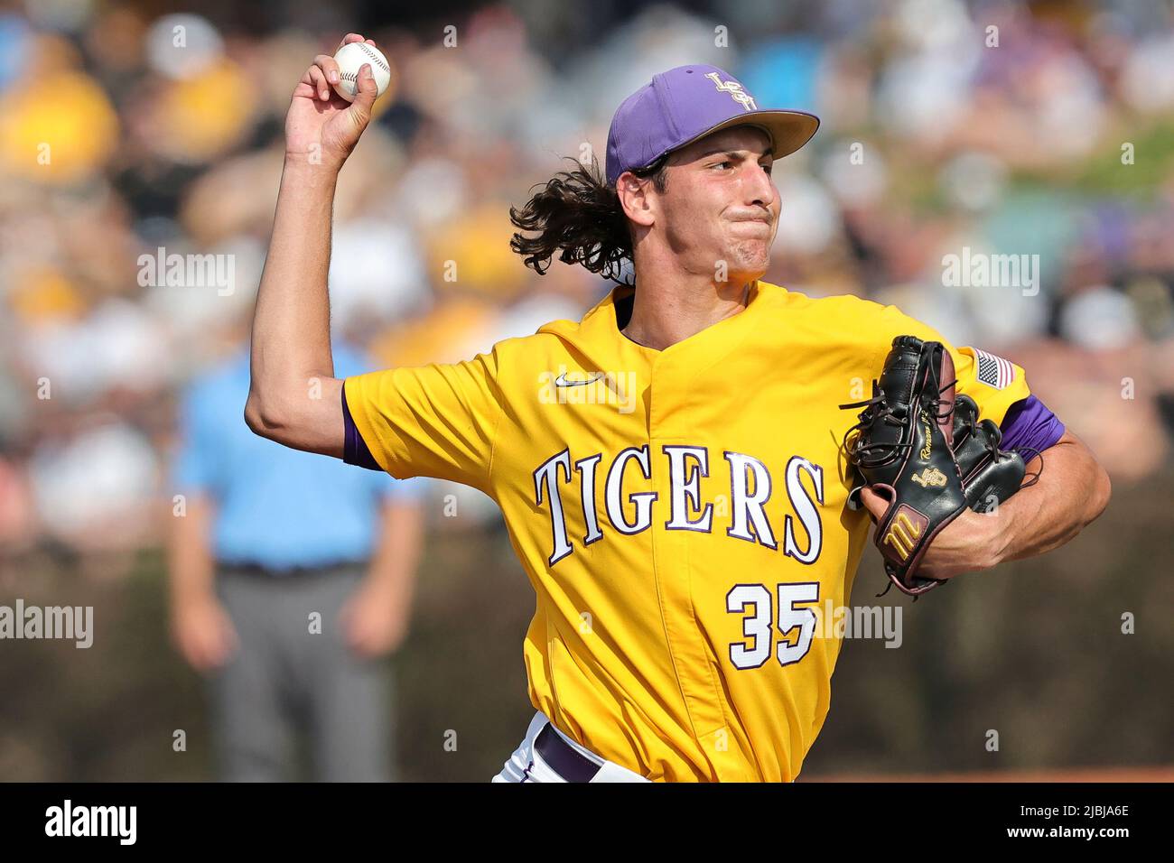 Jun 6, 2022: LSU pitcher Paul Gervase (35) pitches during a college ...