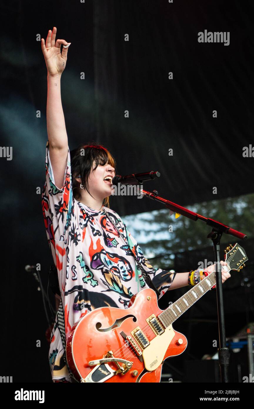Gayle performs during Wild 94's Wazzmatazz at Shoreline Amphitheatre on ...