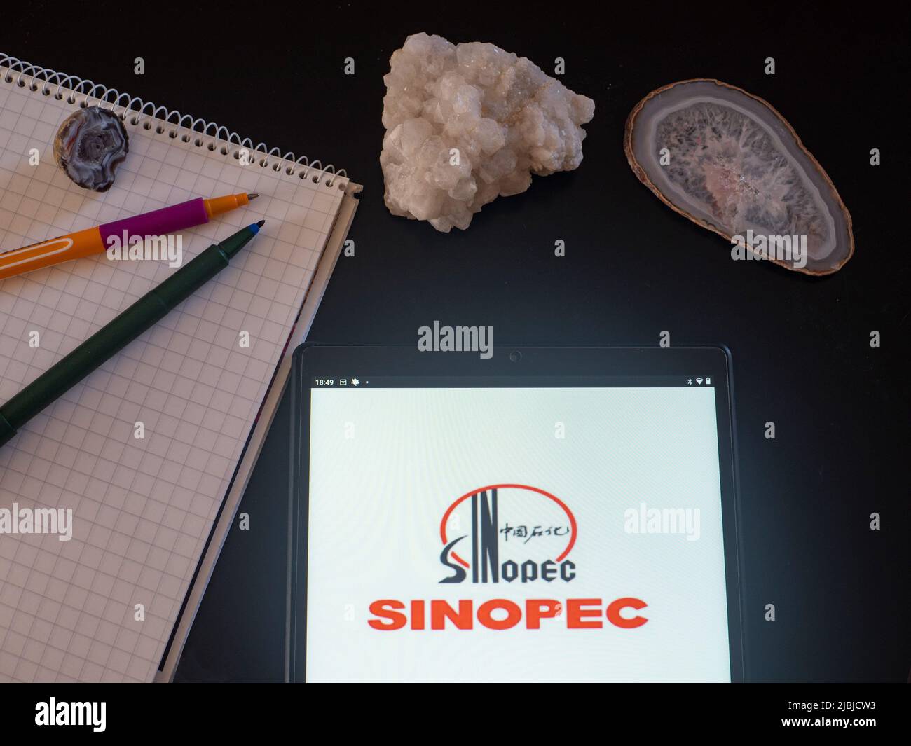 Sinopec logo hi-res stock photography and images - Alamy