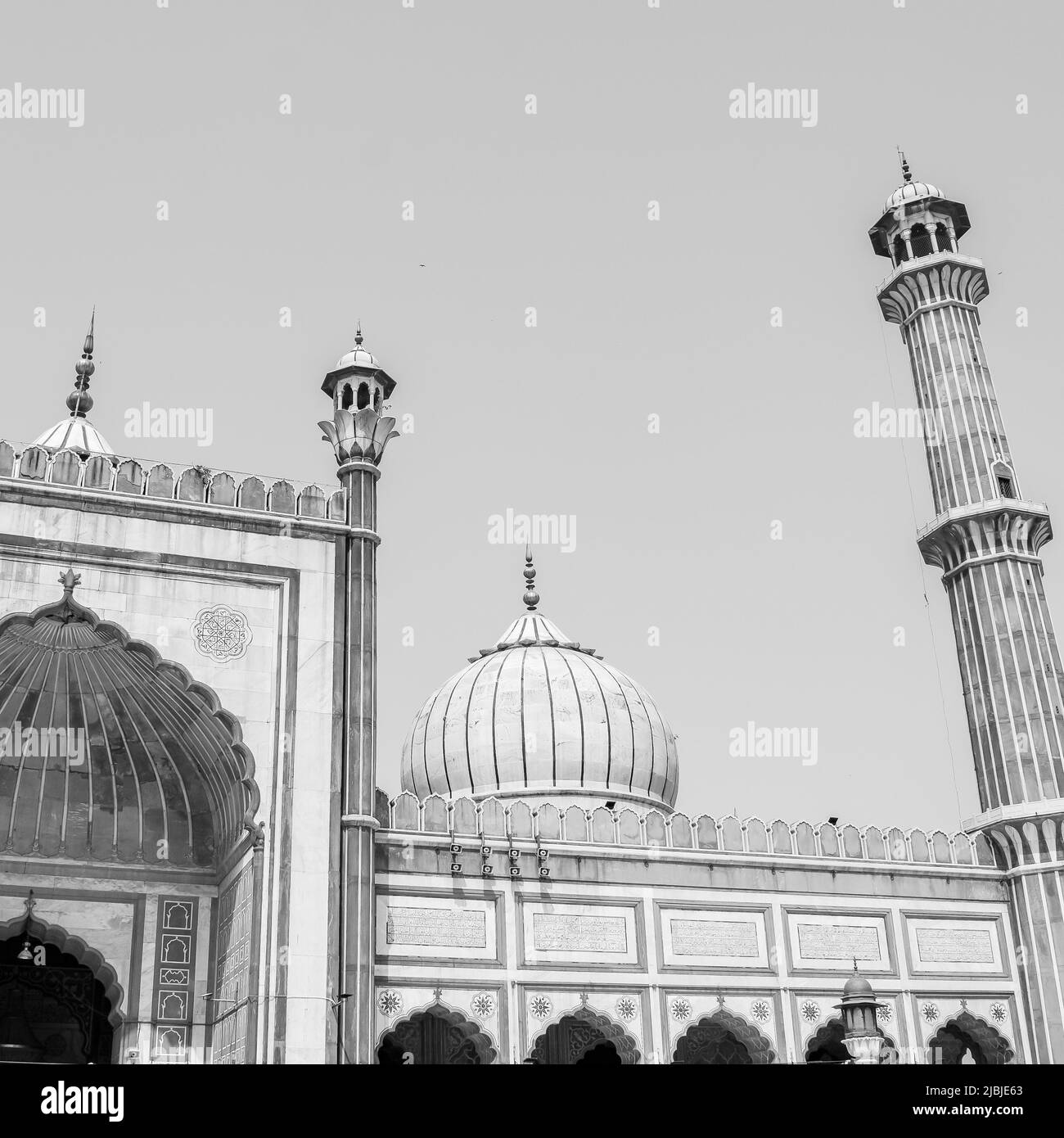 The spectacular architecture of the Great Friday Mosque (Jama Masjid ...