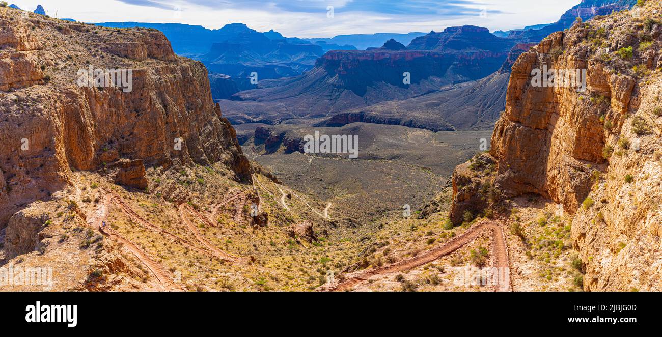 Switchbacks on The South Kaibab Trail Below Skeleton Point, Grand ...