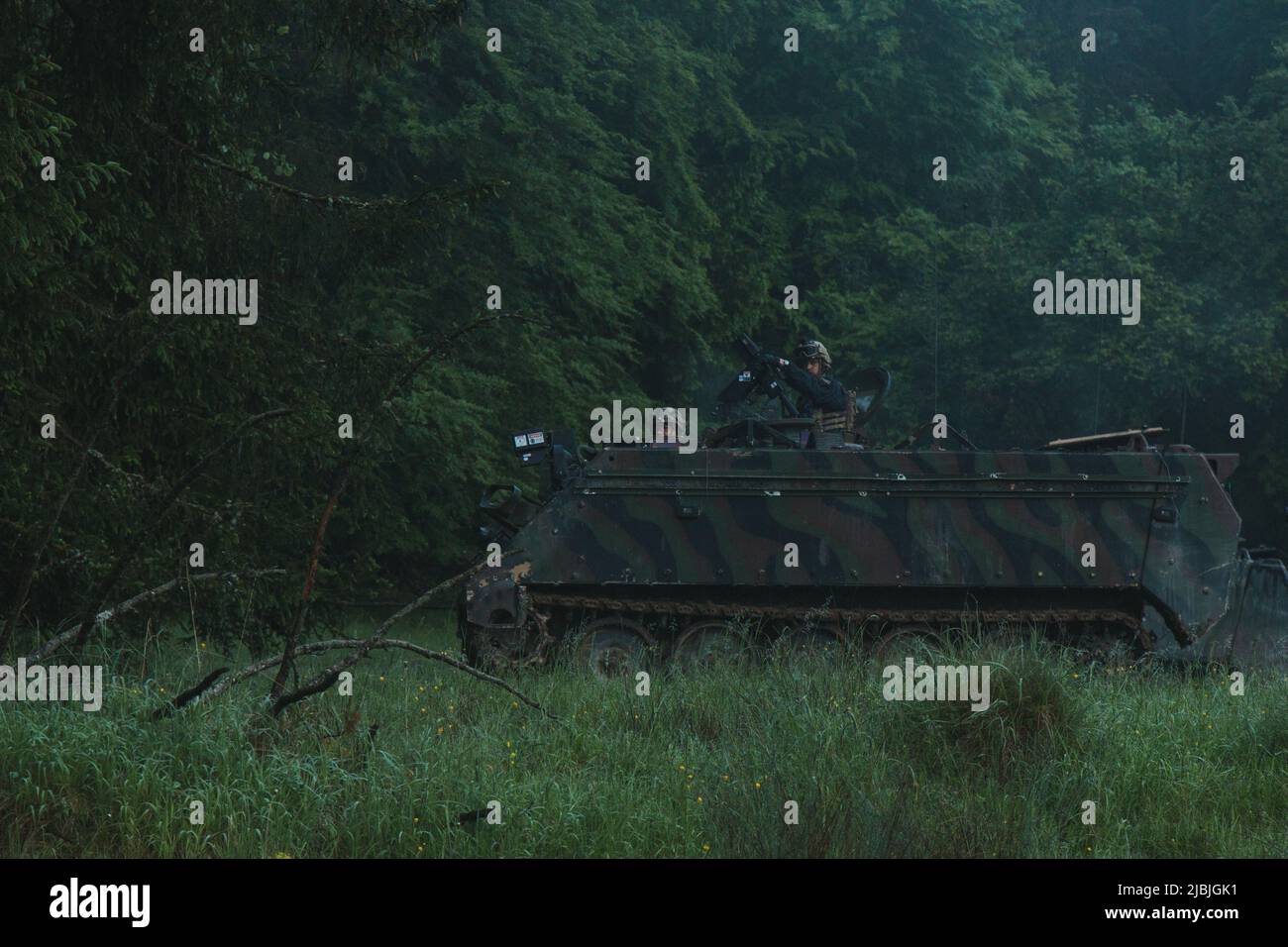 U.S. Soldiers assigned to 1st Battalion, 4th Infantry Regiment conduct ...