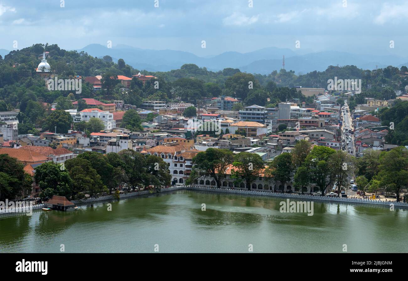 Hd city wallpaper hi-res stock photography and images - Alamy