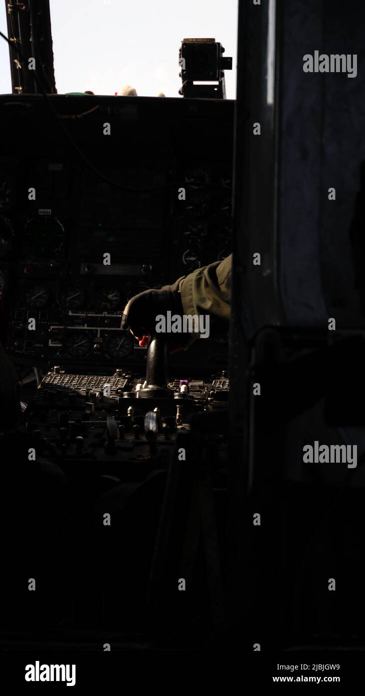 U.S. Marine Corps Maj. Kenneth Mateo, CH-53E Super Stallion pilot ...